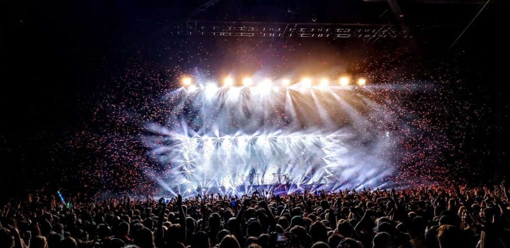 Why Fan Concerts Are Replacing Showcases in 2026 – theKoreaBuzz.com